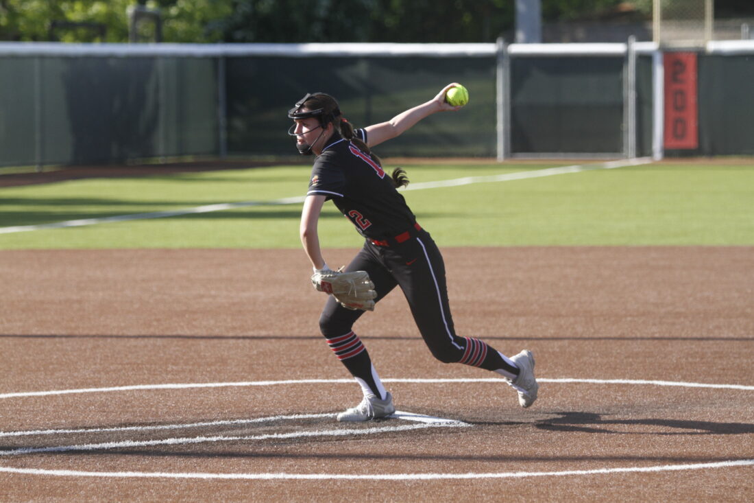 Lawrence softball beats Shawnee Mission South 3-1 behind 15 strikeouts from pitcher | News ...